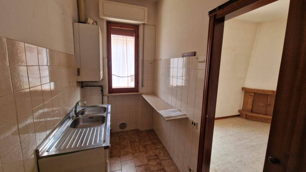 Appartamento in vendita a Castelraimondo via Monte San Vicino