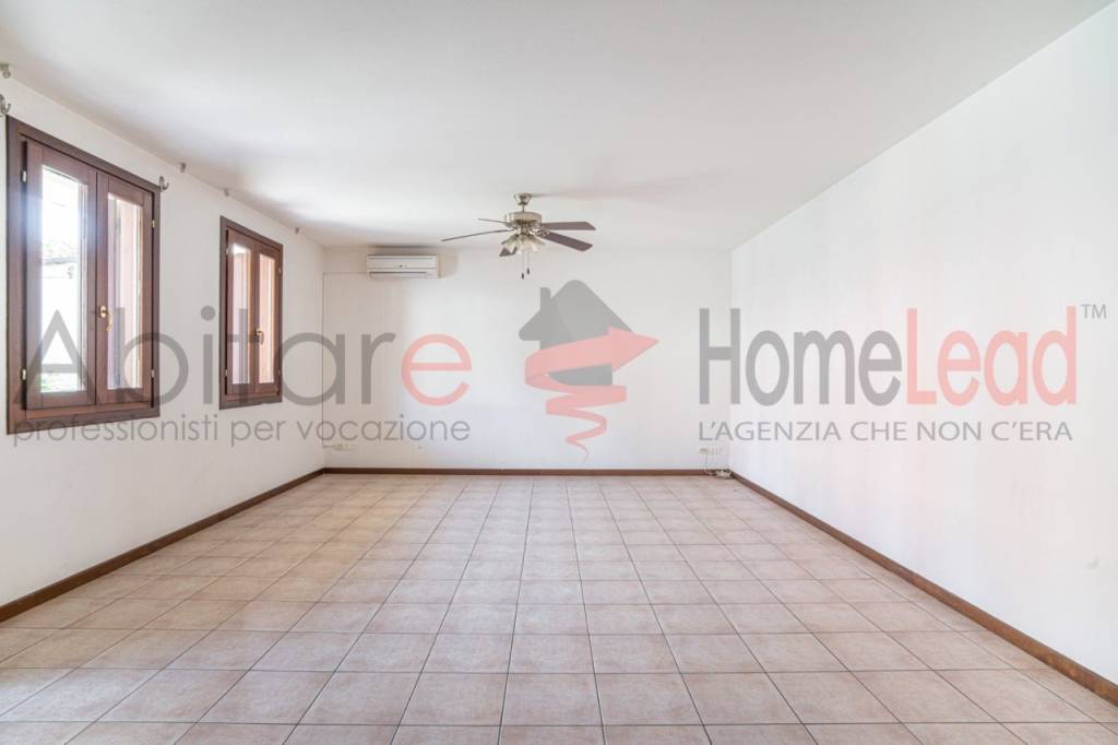 Appartamento in vendita ad Aviano via Santa Caterina, 20