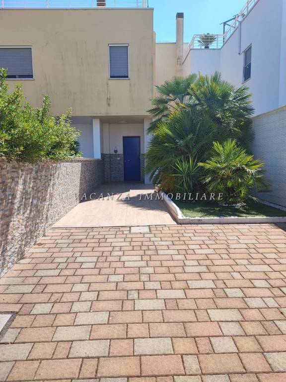 Villa a Schiera in vendita a Castellaneta via Scott, 9H