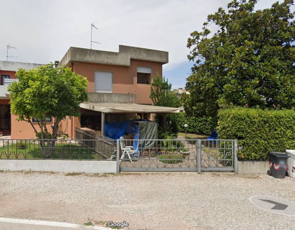 Appartamento all'asta a Badia Polesine via Martiri di Villamarzana