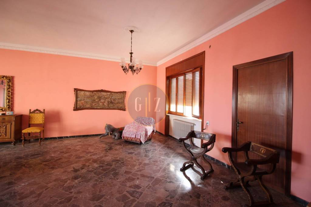 Appartamento in vendita a Calimera via Sottotenente Spirò