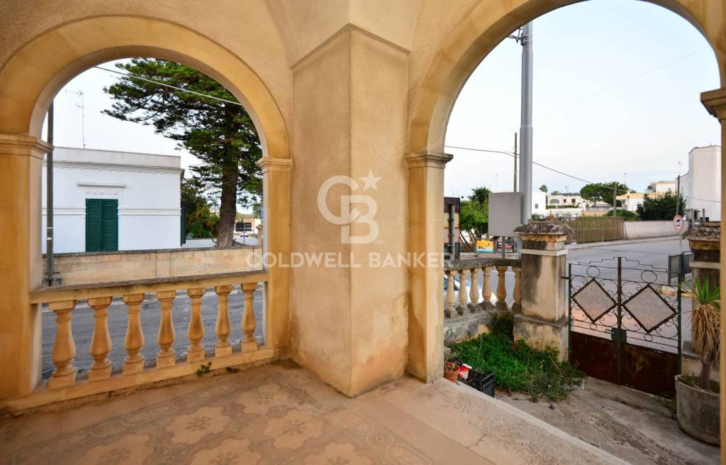 Casa Indipendente in vendita ad Alessano via Carlo Sangiovanni