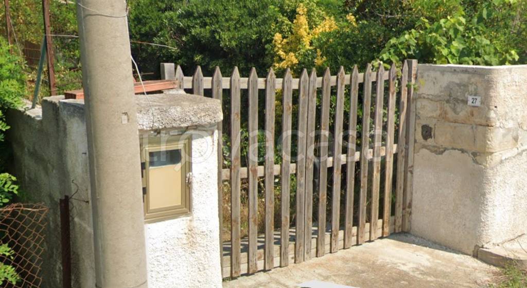 Villa in vendita a Lizzano