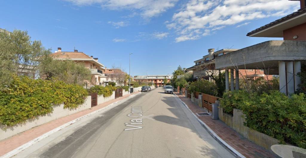 Appartamento all'asta a Folignano via Como