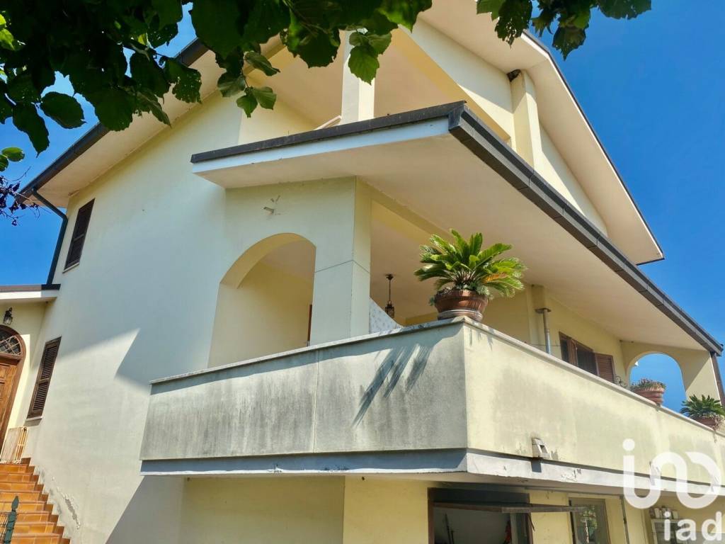 Villa in vendita a Colonnella viale Vibrata