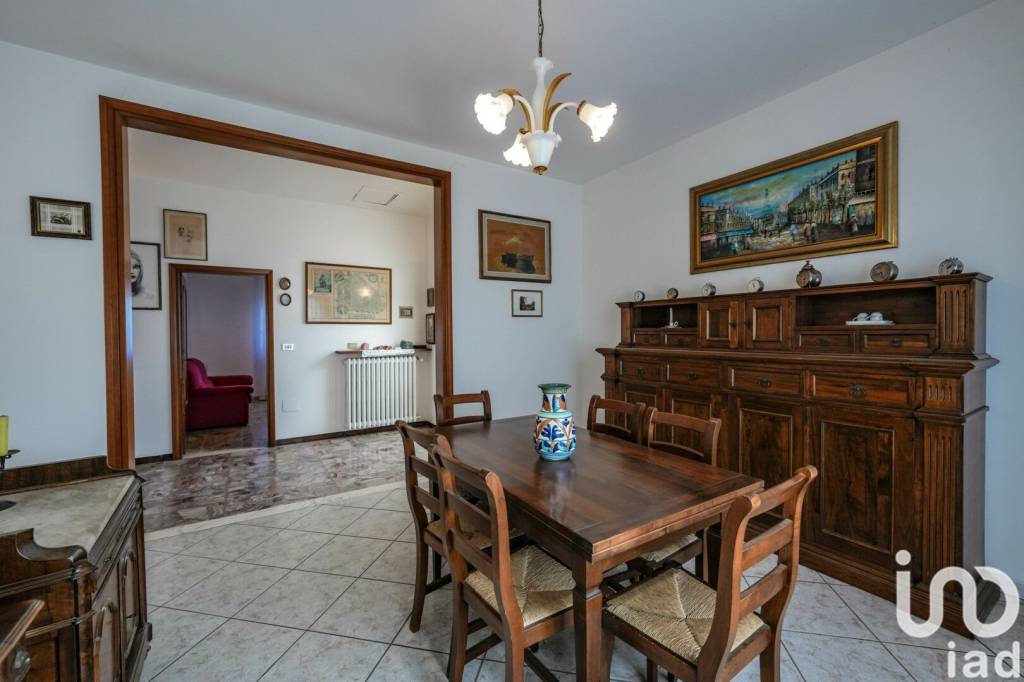 Villa Bifamiliare in vendita a Codigoro via Centro, 6