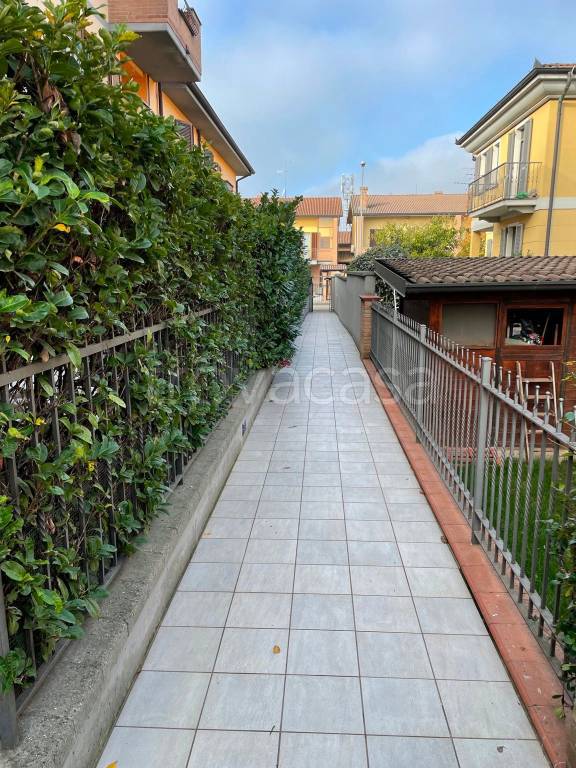 Appartamento in vendita a Belgioioso via Santa Maddalena di Canossa, 4