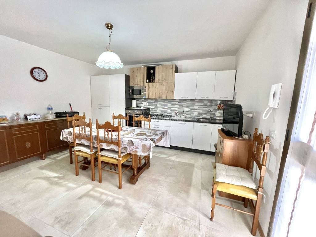 Casa Indipendente in vendita a Bibbiano via e. Fermi 14