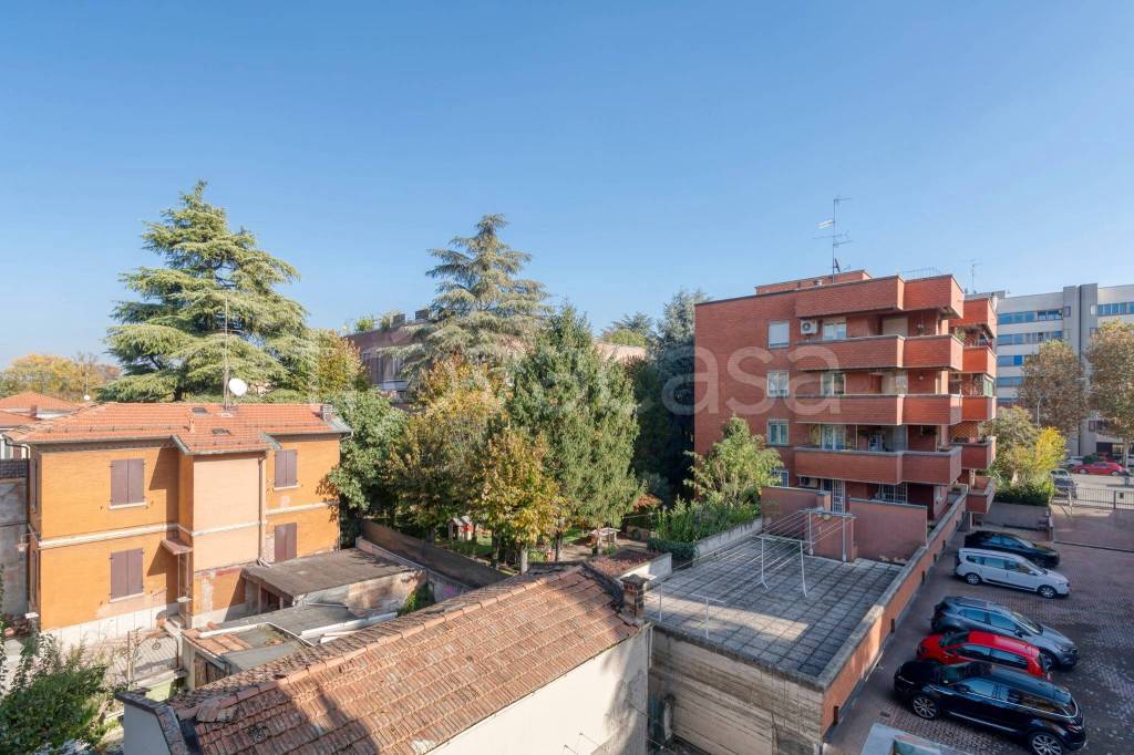 Appartamento in vendita a Bologna via Jack London, 19