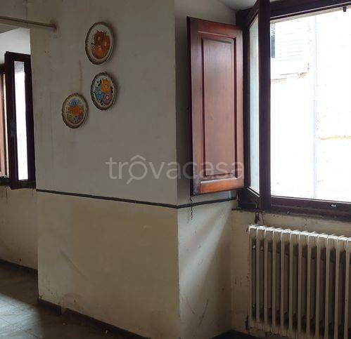 Appartamento in vendita ad Arezzo piazza Della Liberta