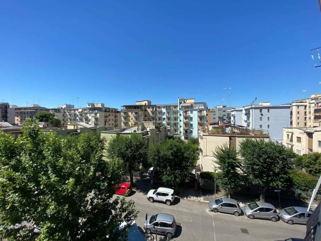 Appartamento in in vendita da privato a Foggia piazza Padre Pio, 64