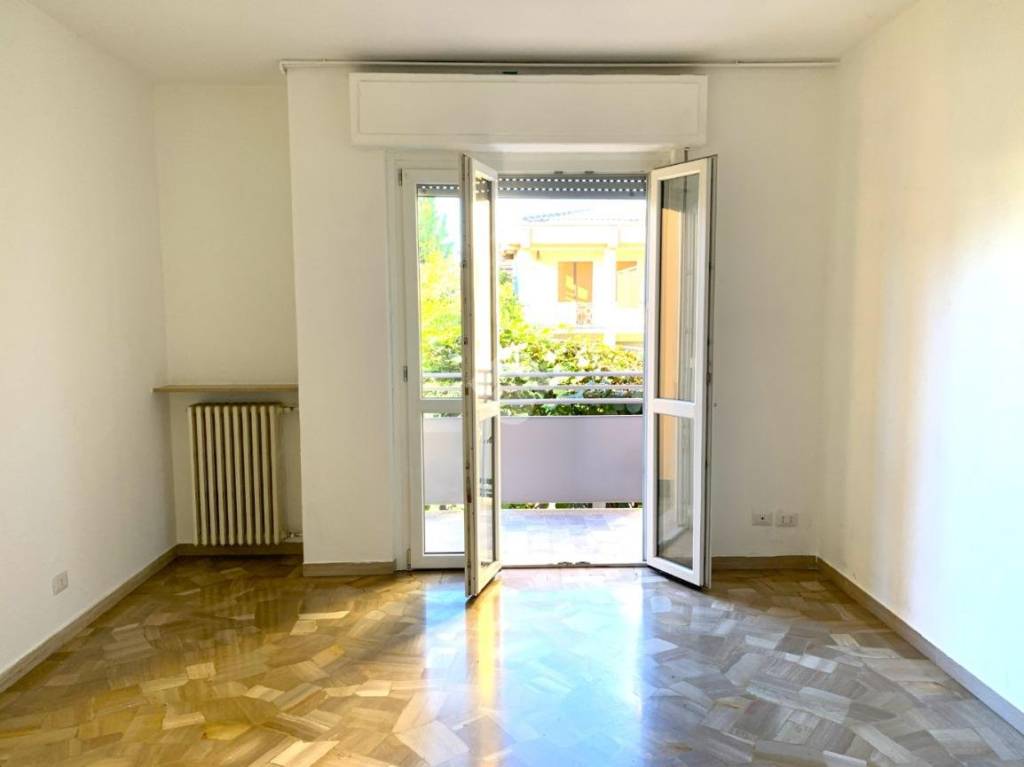 Appartamento in vendita ad Albizzate via Carso, 6