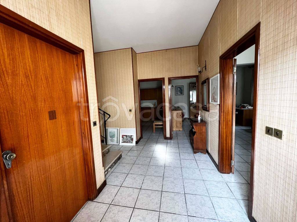 Villa in vendita ad Alfonsine viale Stazione, 13