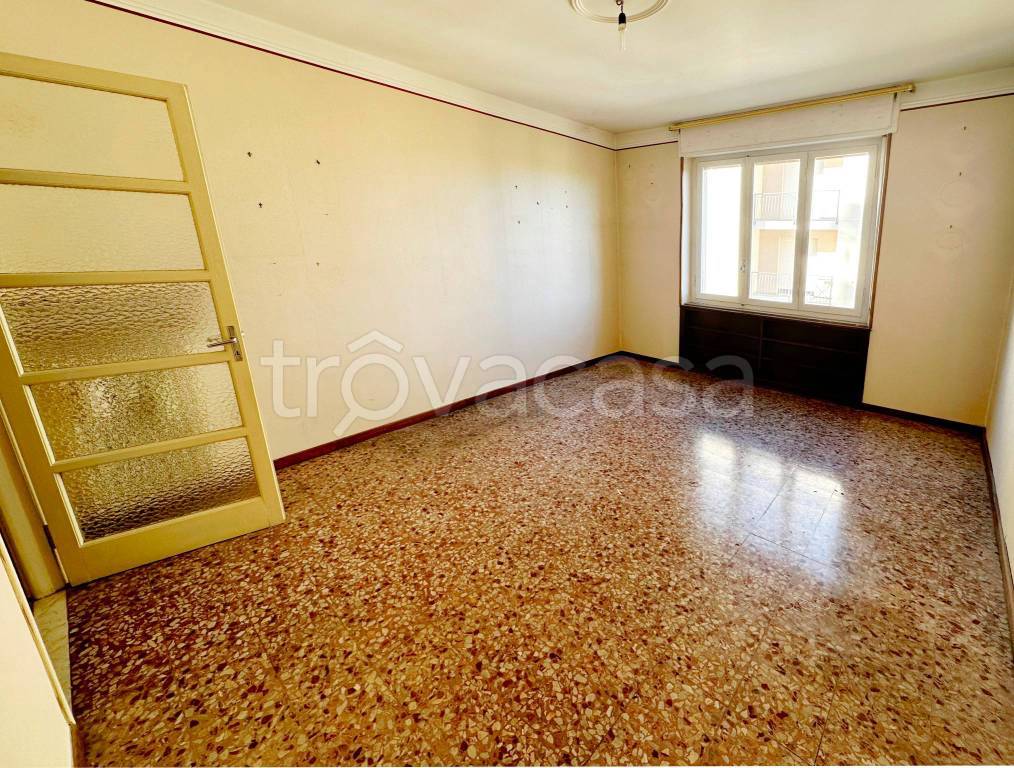 Appartamento in vendita ad Alessandria via Giovanni Dossena, 45