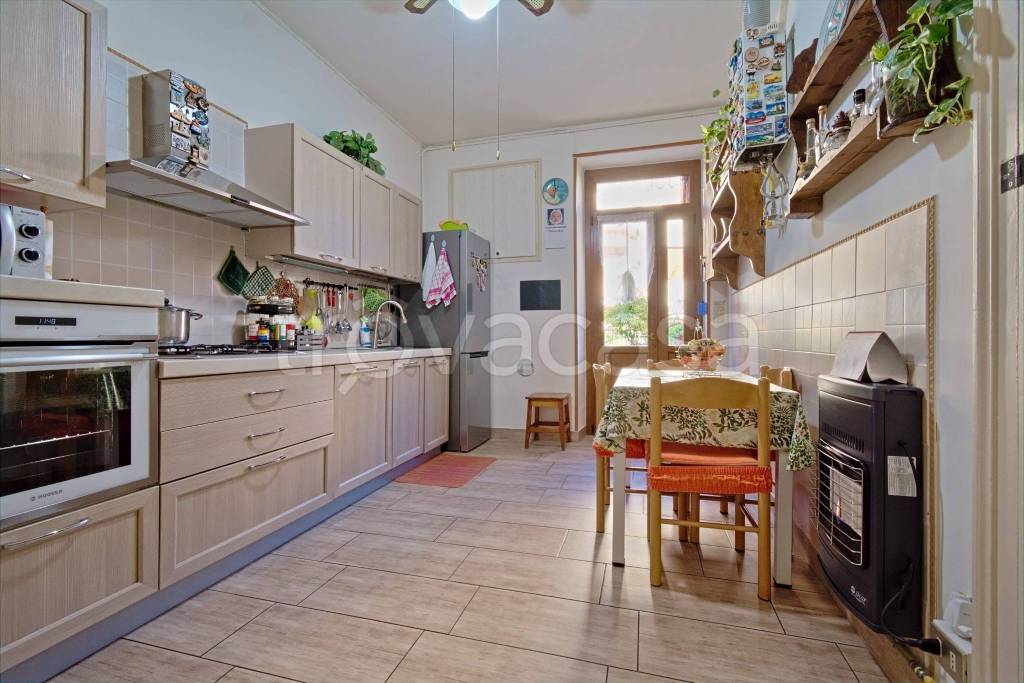 Appartamento in vendita a Biella via Santuario di Oropa, 67