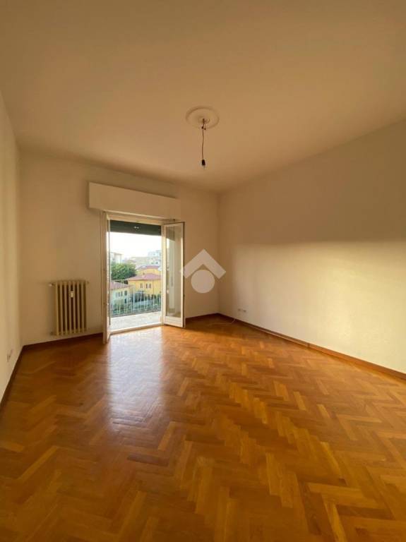 Appartamento in vendita ad Arezzo viale Mecenate, 3