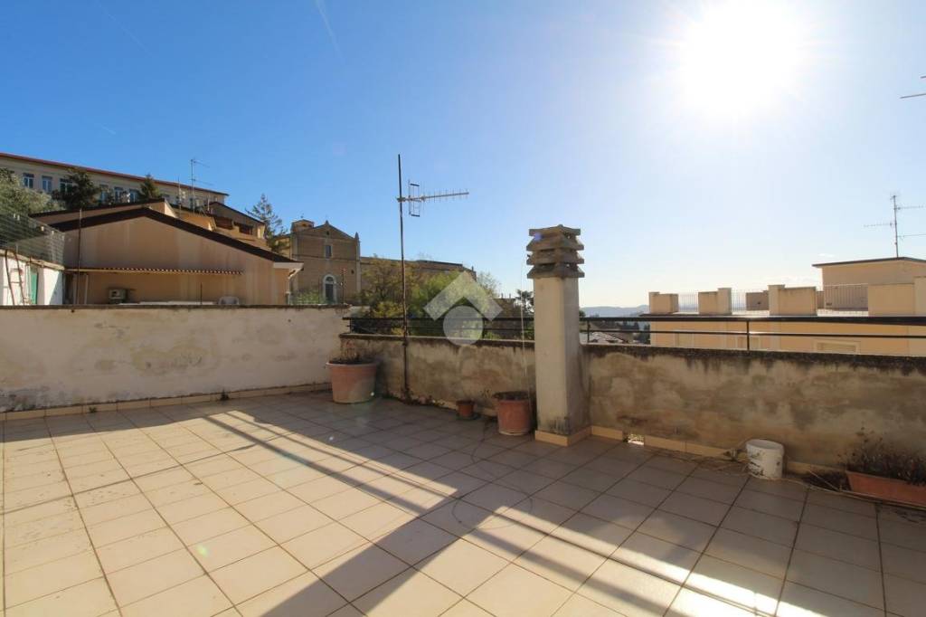 Casa Indipendente in vendita ad Acquaviva Picena viale g. Leopardi, 4