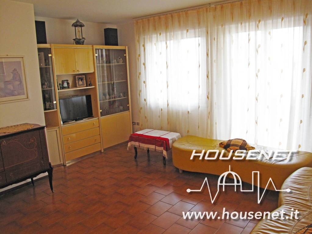 Appartamento in vendita a Carmignano via Antonio Meucci