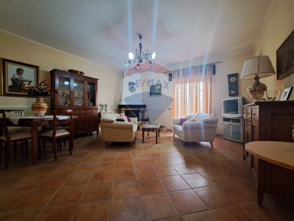 Appartamento in vendita a Bagheria via tamigi