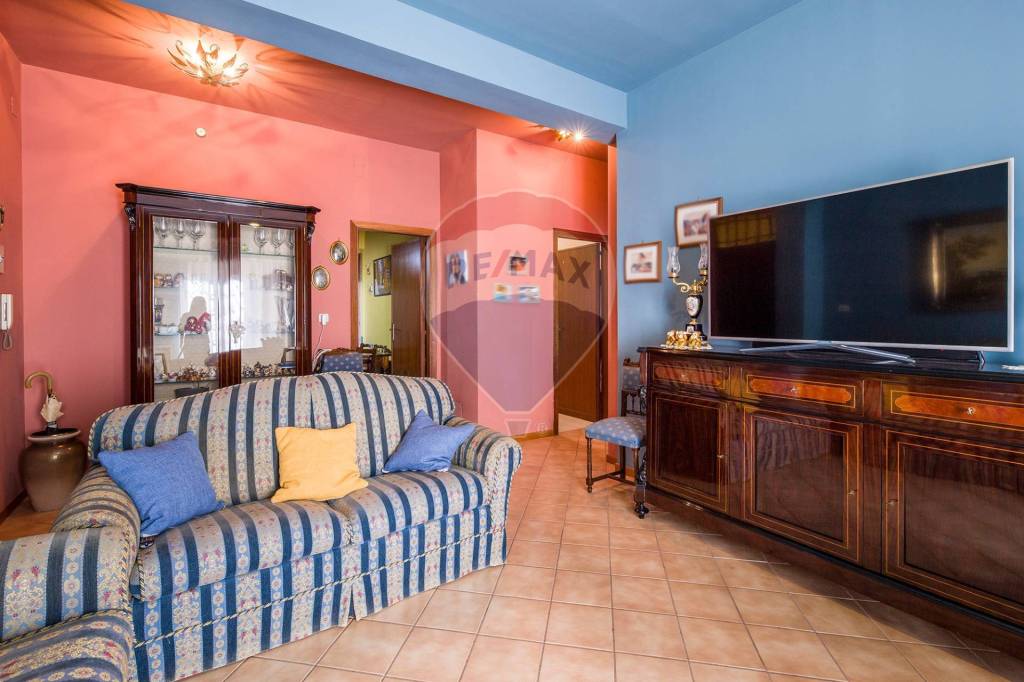 Appartamento in vendita ad Aci Catena via mazzaglia, 15