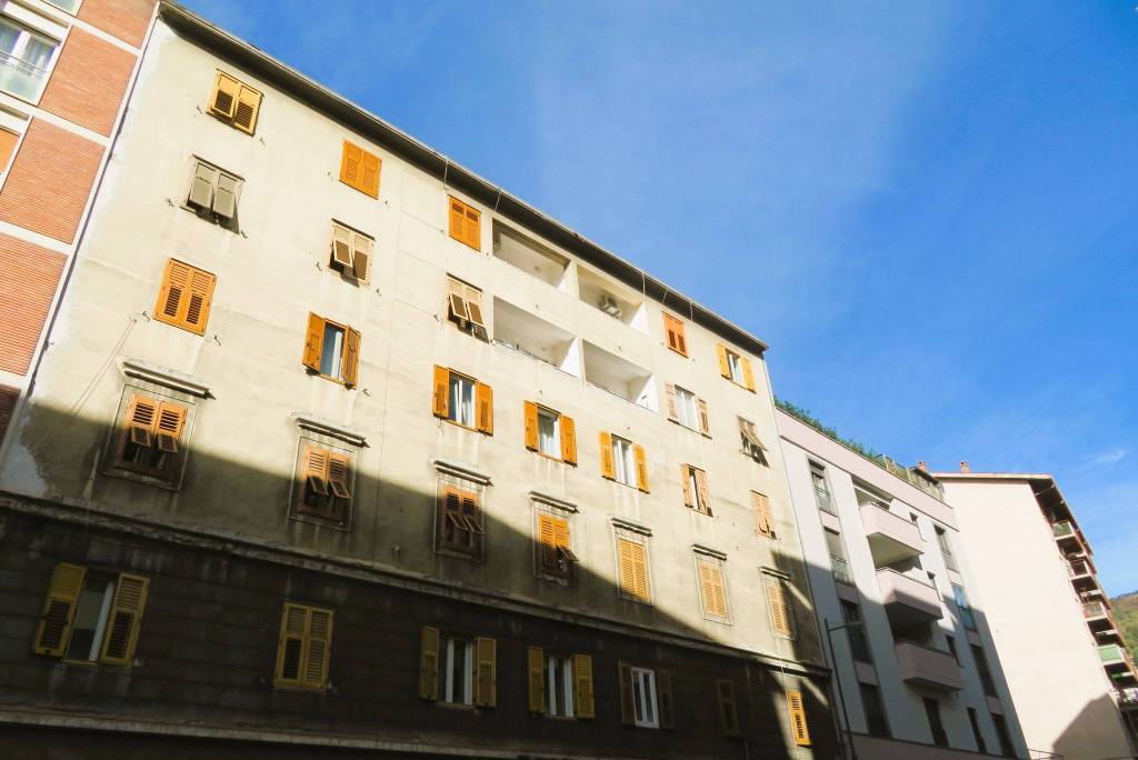 Appartamento in vendita a Trieste via Fabio Severo, 126