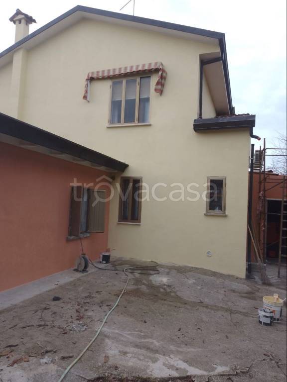 Villa Bifamiliare in in vendita da privato a Cessalto via Donegal, 69