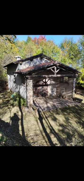 Rustico in in vendita da privato a Brogliano via Grigolati