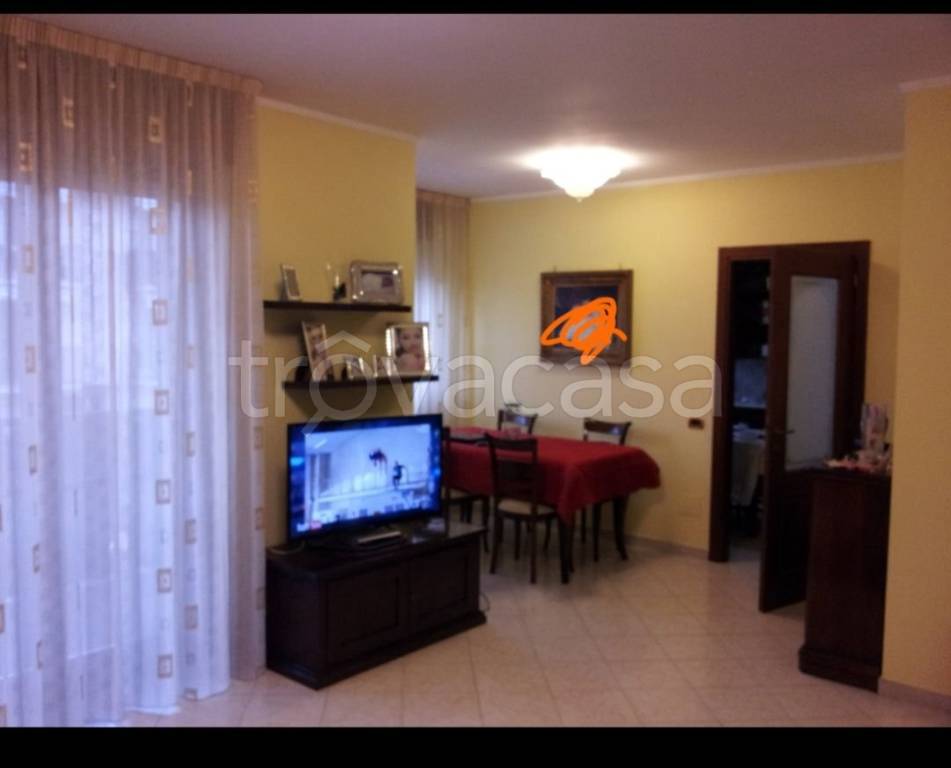 Appartamento in in vendita da privato a Sant'Alessio con Vialone via Carlo Porta, 36