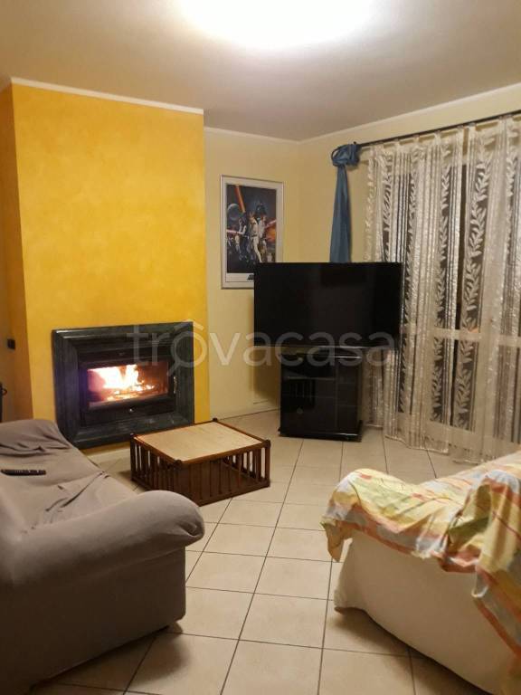 Villa Bifamiliare in in vendita da privato a Rezzato via Alcide De Gasperi, 214
