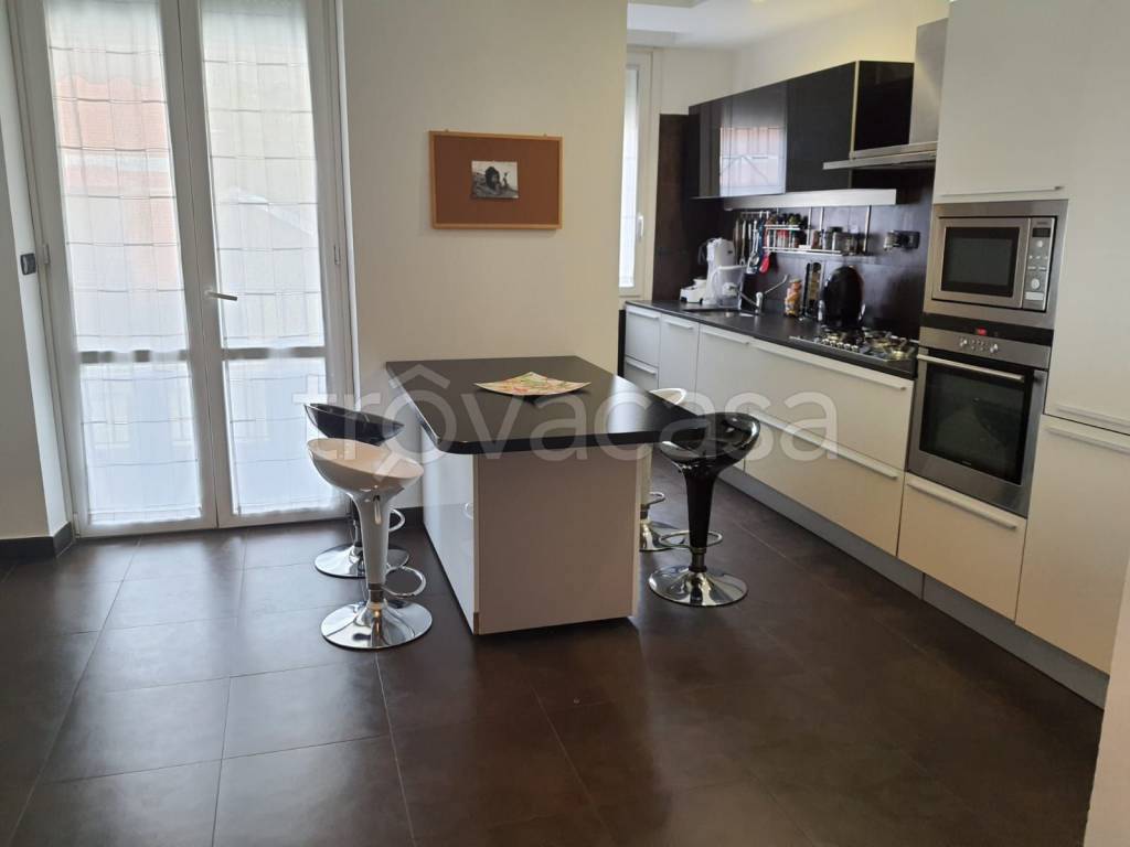 Appartamento in in vendita da privato a Nichelino via Silvio Pellico