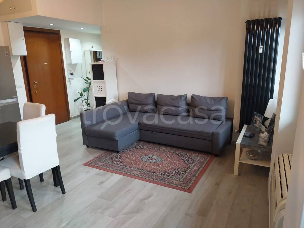 Appartamento in in vendita da privato a Milano via Grosotto, 3
