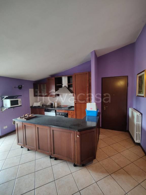 Appartamento in vendita a Bosisio Parini