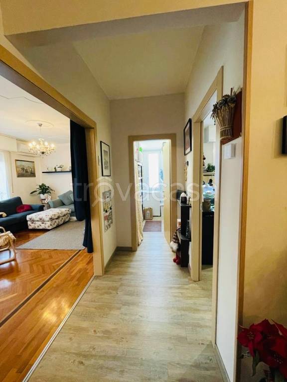 Appartamento in in vendita da privato a Casarza Ligure via 4 Novembre