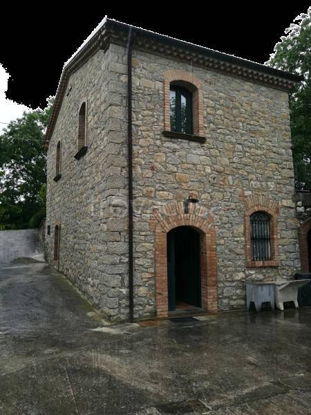 Casale in vendita a Baranello strada Comunale della Selva