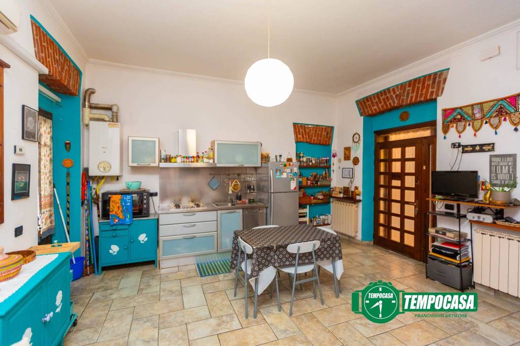 Casa Indipendente in vendita a Bellinzago Novarese via della Libertà, 91