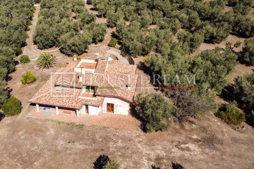 Appartamento in vendita a Canino strada Vicinale di Corneto