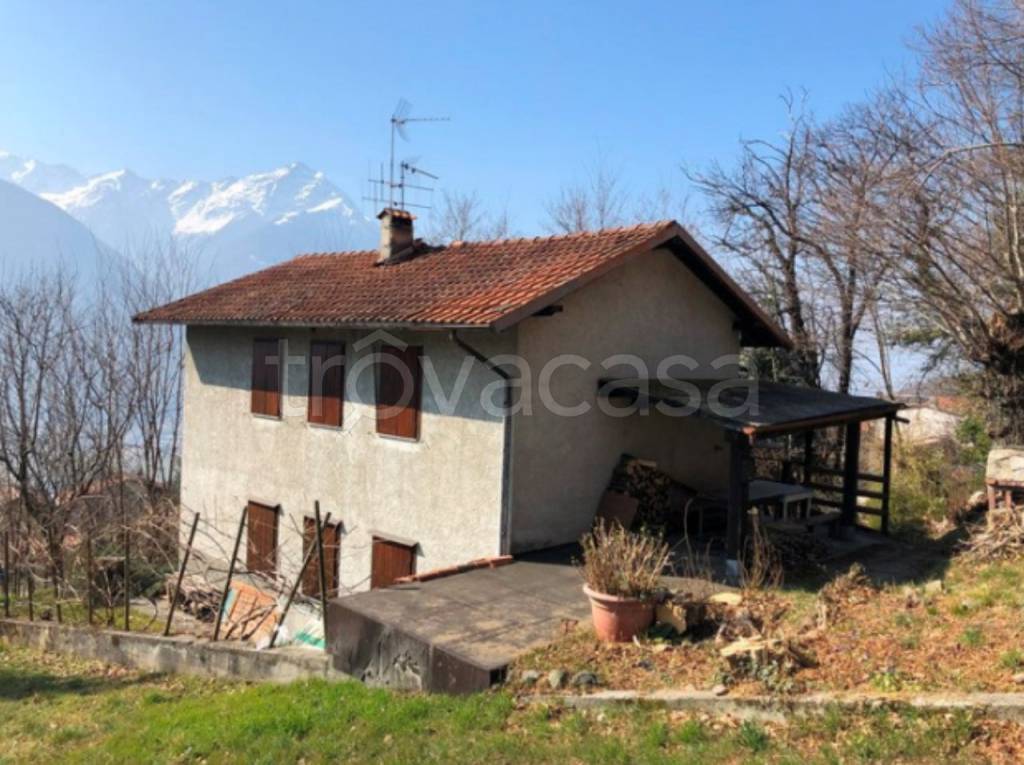 Appartamento all'asta a Cercino via Cameroli