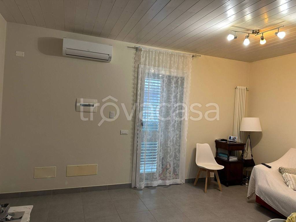 Villa Bifamiliare in in vendita da privato a Bagnacavallo traversa Argentina, 8