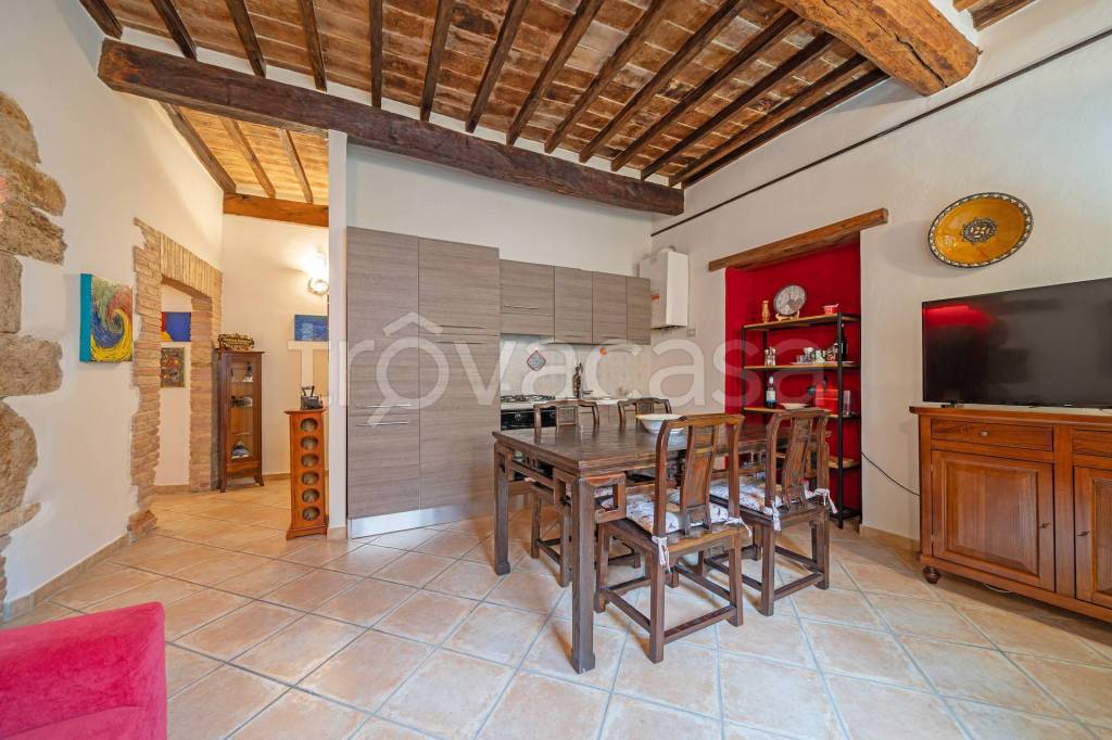 Appartamento in vendita ad Acquasparta via Dante Ricci