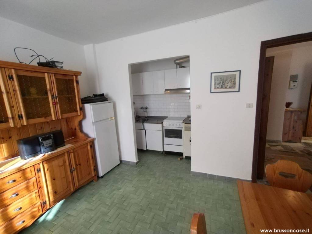 Appartamento in vendita a Brusson strada Regionale della Valle d'Ayas, 59