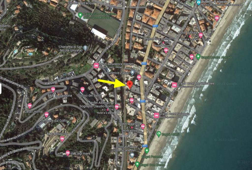 Appartamento in vendita ad Alassio via Leonardo da Vinci