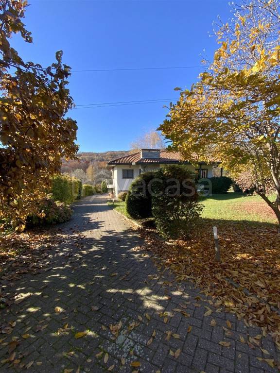 Villa in vendita a Gignese via Carpia, 6