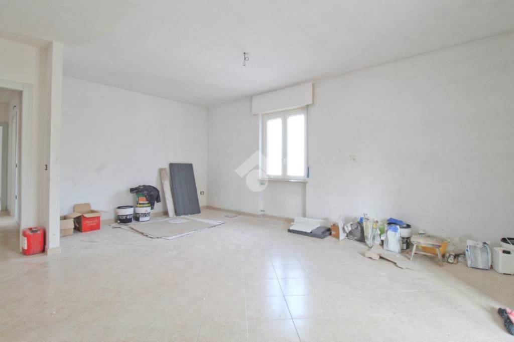 Villa in vendita a Cappelle sul Tavo via fiume tavo