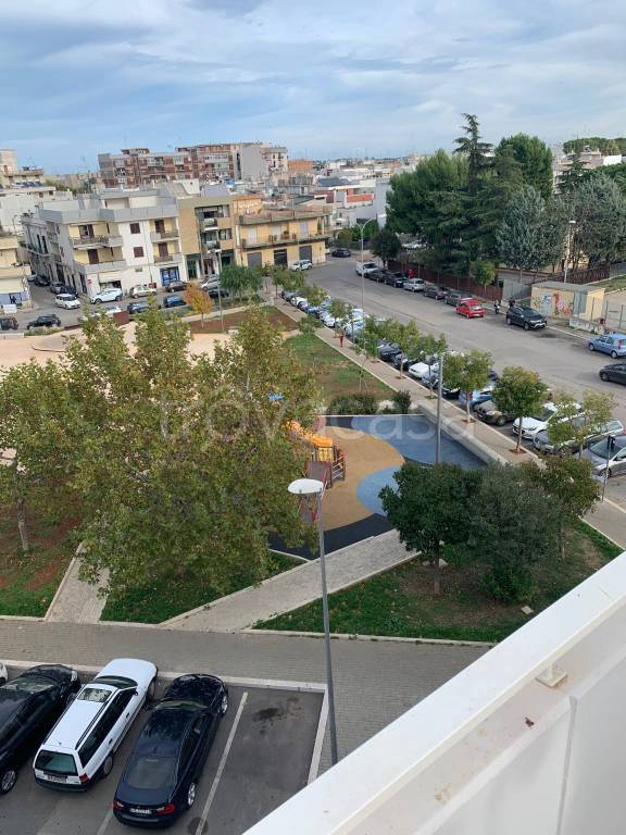 Appartamento in in vendita da privato a Rutigliano via Francesco Petrarca, nc