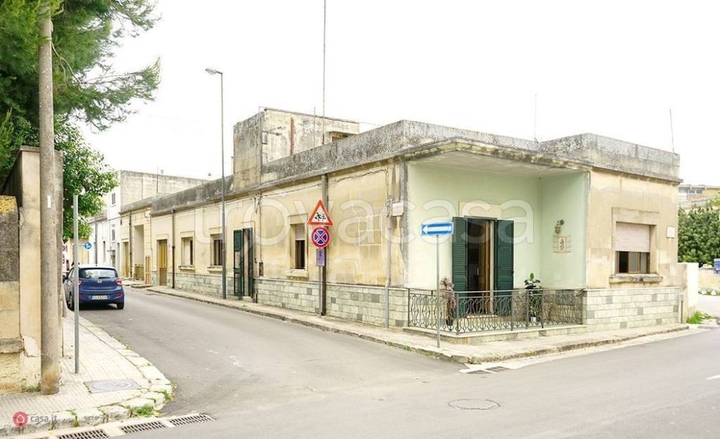Casa Indipendente in in vendita da privato a Scorrano via Duca d'Aosta, 2