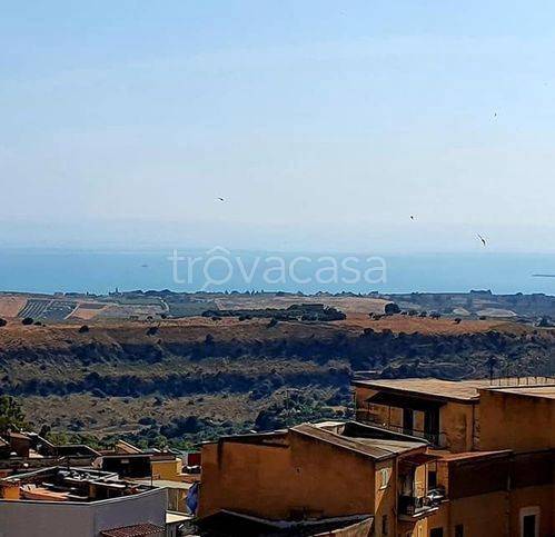 Appartamento in vendita ad Agrigento salita Damareta
