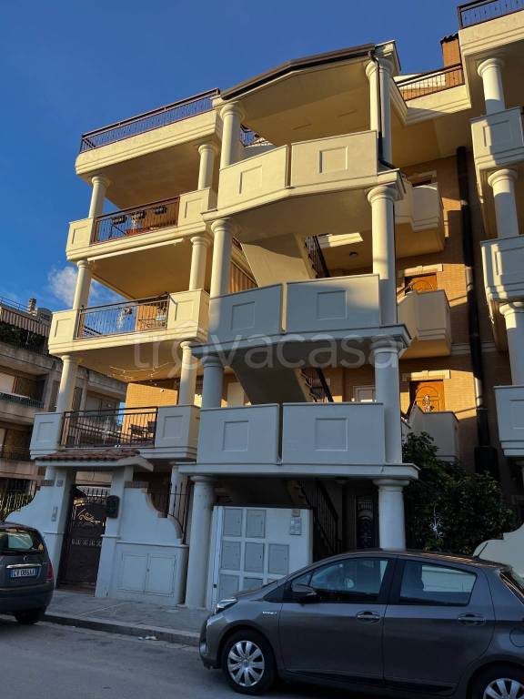 Appartamento in in vendita da privato a San Severo via Gabriele d'Annunzio, 56