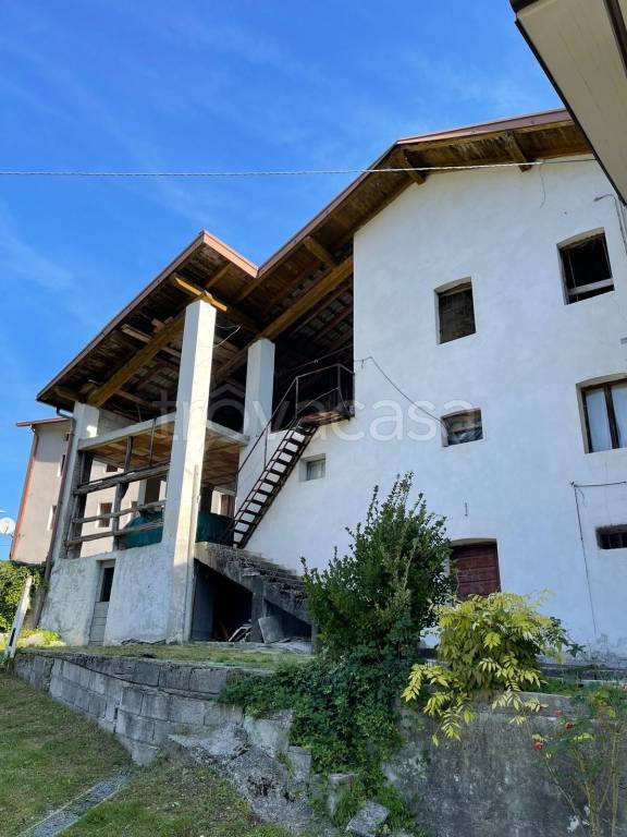Casale in in vendita da privato a Borgo Valbelluna via Piave, 11