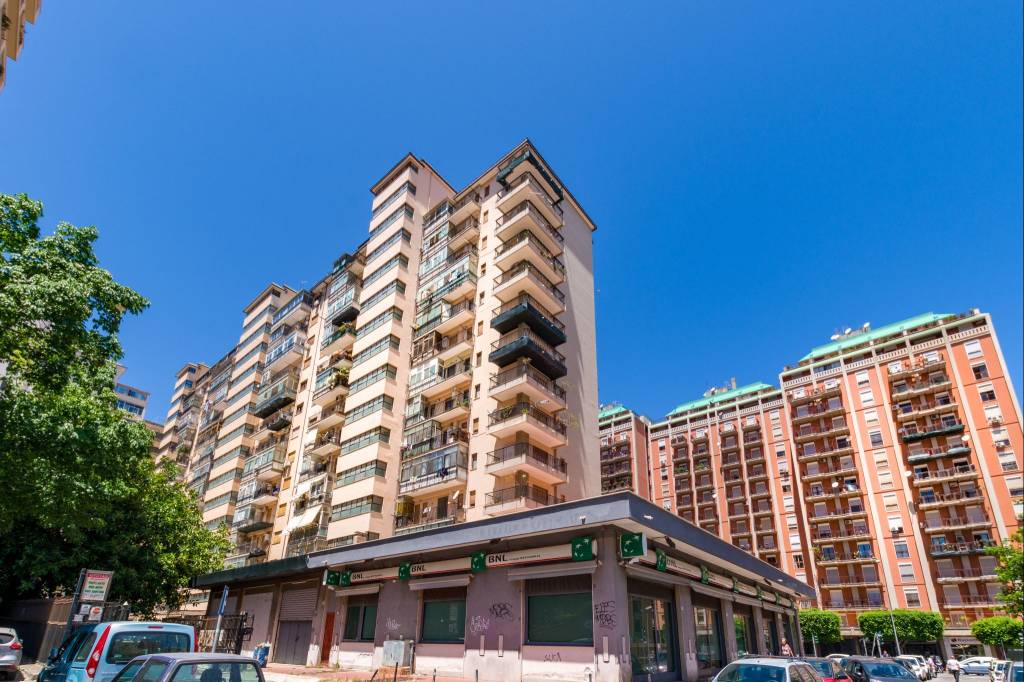 Appartamento in in vendita da privato a Palermo viale Leonardo da Vinci, 74