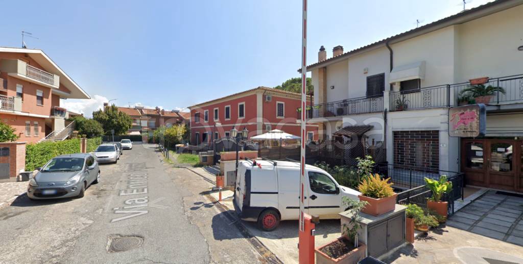 Appartamento all'asta a Fara in Sabina via Enrico Fermi